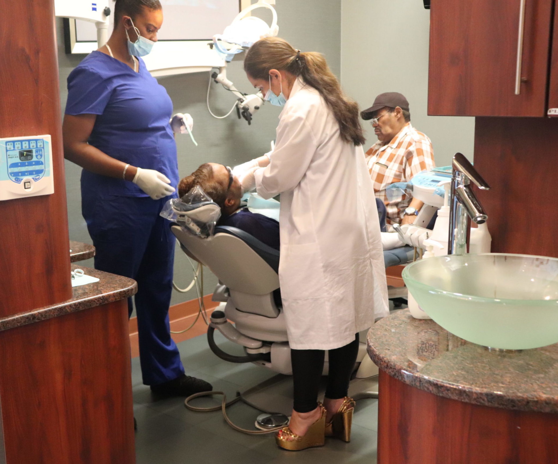 General Dentistry Chicago, South Loop, Lakeview, Lincoln Park, IL